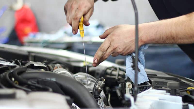 What Causes Engine Oil Shortage In A Car: 5 reasons And Fix - Take Your Oil