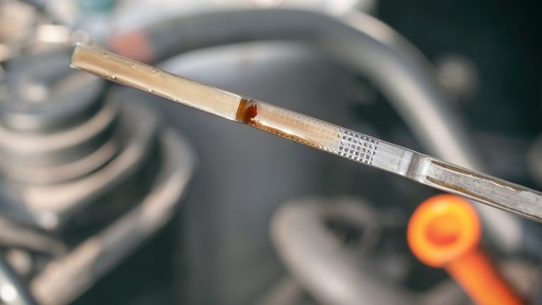 How To Check Oil Pressure Without A Gauge? Step By Step Guide - Take ...