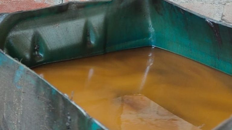 How To Fix Milky Oil In Engine? Step-By-Step Updated Guide Of 2024 ...