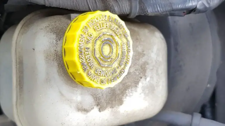 Old Brake Fluid Symptoms | 4 Core Symptoms Which You Need to Know ...