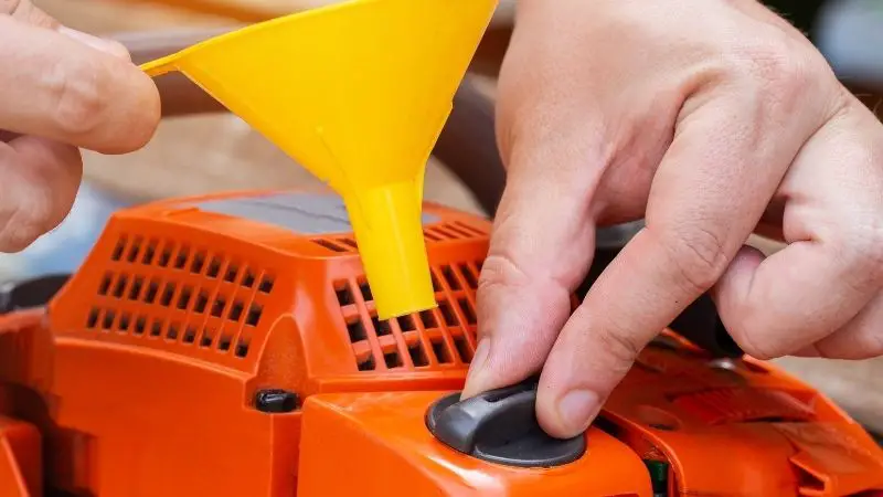 Difference Between 2-Stroke Injector Oil Vs. 2-Stroke Oil - Take Your Oil