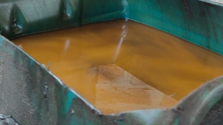 Gray Oil In Engine: Causes And Solutions - Take Your Oil