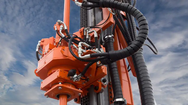 All You Should Know About Eco-Safe Hydraulic Oil - Take Your Oil