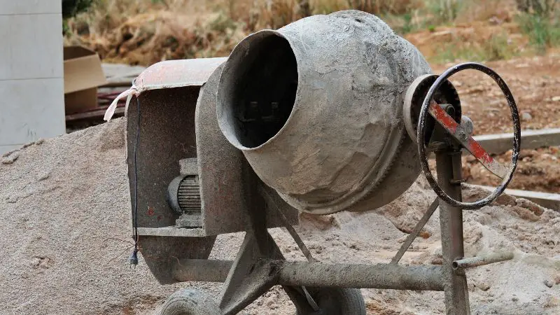 What You Need To Know About Gear Oil For Cement Mixer - Take Your Oil